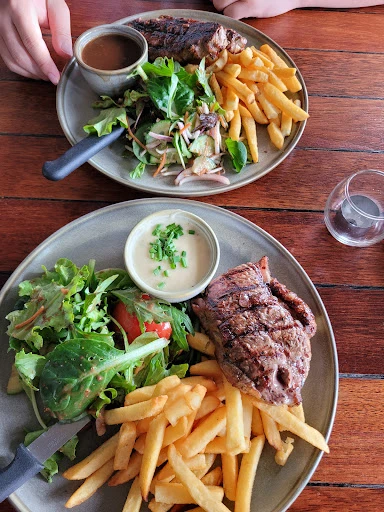 Charis Seafoods Labrador - Reviews, Phone, Reservations